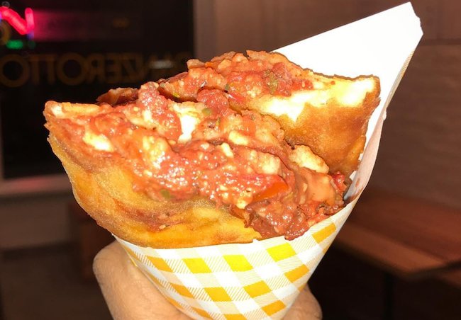 Game Changer! You Absolutely Must Try These Deep Fried Pizza Pockets