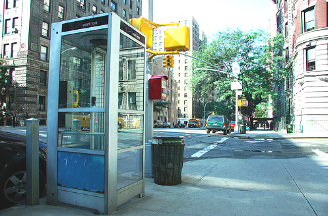 The Last 4 Phone Booths in NYC Are Being Torn Down | spoiled NYC
