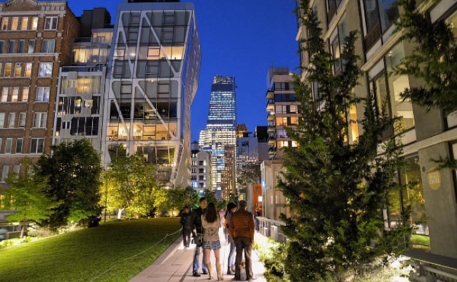 The High Line Will Stay Open Late One Night This Summer! | spoiled NYC