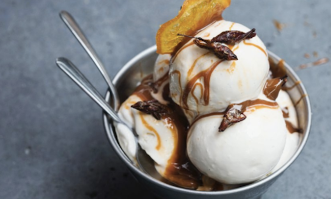 This NYC Restaurant Serves Ice Cream Sundaes Topped With ...
