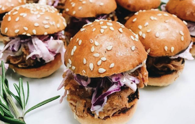 Your New Sunday Routine: 6 Brunch & Football Bar Combos | spoiled NYC